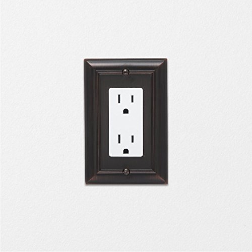 Amazon Basics Single Gang Light Switch Outlet Wall Plate, Oil Rubbed Bronze, 3-Pack