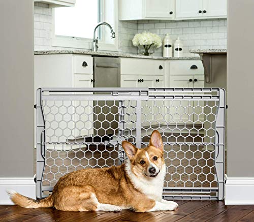 Carlson Pet Products Easy Fit Plastic Adjustable Pet Gate, Fits Openings 28-42" Wide, Includes Rubber Pads to Protect Walls,Gray