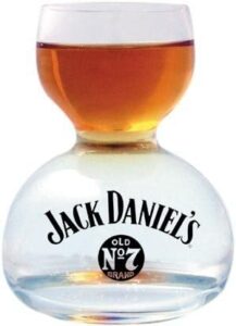 jack daniel's chaser jigger double bubble shot glass - 3 oz by jack daniel's