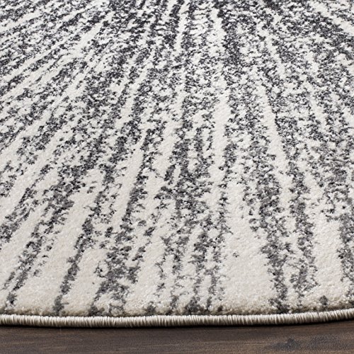 SAFAVIEH Evoke Collection Area Rug - 3' Round, Black & Ivory, Abstract Burst Design, Non-Shedding & Easy Care, Ideal for High Traffic Areas in Living Room, Bedroom (EVK228K)