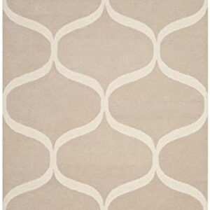 SAFAVIEH Cambridge Collection Area Rug - 5' x 8', Light Beige & Ivory, Handmade Moroccan Ogee Wool, Ideal for High Traffic Areas in Living Room, Bedroom (CAM730J)