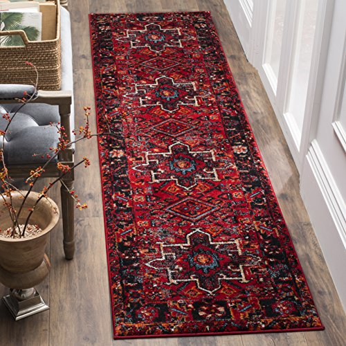 SAFAVIEH Vintage Hamadan Collection Accent Rug - 2'3" x 4', Red & Multi, Oriental Persian Design, Non-Shedding & Easy Care, Ideal for High Traffic Areas in Entryway, Living Room, Bedroom (VTH211A)