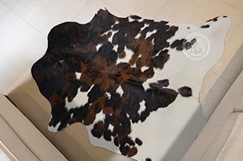 Genuine Tricolor Cowhide Rug XL 6 x 7-8 ft. - 180 x 240cm