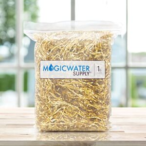 MagicWater Supply Crinkle Cut Paper Shred Filler (1 LB) for Gift Wrapping & Basket Filling - Gold Metallic