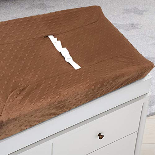 American Baby Company Heavenly Soft Minky Dot Fitted Contoured Changing Pad Cover, Chocolate Puff, for Boys and Girls