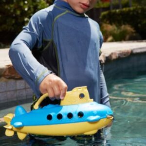 Green Toys Submarine in Yellow & blue - BPA Free, Phthalate Free, Bath Toy with Spinning Rear Propeller. Safe Toys for Toddlers, Babies