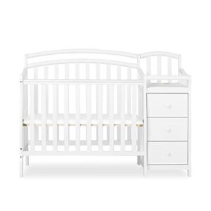 Dream On Me Casco 3-In-1 Mini Crib And Changing Table In White, Convertible Crib, Made Of Pinewood, Three Position Adjustable Mattress Height Settings