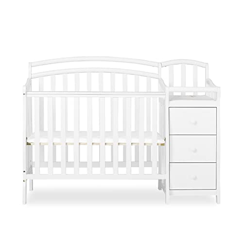 Dream On Me Casco 3-In-1 Mini Crib And Changing Table In White, Convertible Crib, Made Of Pinewood, Three Position Adjustable Mattress Height Settings