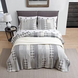 Eddie Bauer Home - Queen Quilt Set, Cotton Reversible Bedding with Matching Shams, Home Decor for All Seasons (Fairview Grey, Queen)