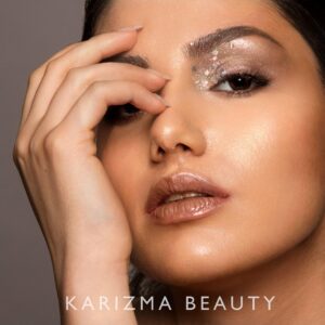 KARIZMA Holographic Silver Body Glitter. 10g Chunky Face Glitter, Hair Glitter, Eye Glitter and Body Glitter for Women. Rave Glitter, Festival Accessories, Cosmetic Glitter Makeup. Loose Glitter Set