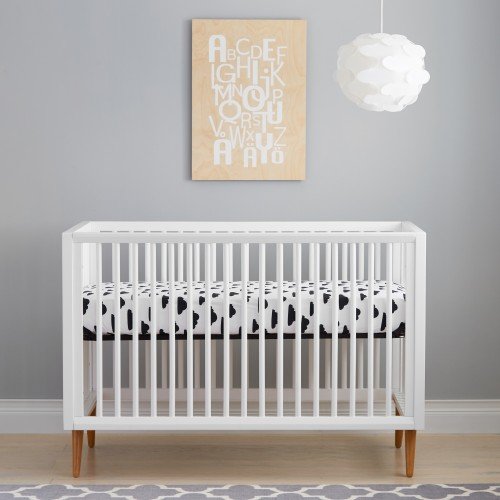 Contours Roscoe 3-in-1 Convertible White Standard Baby Crib, Converts from Baby Crib to Toddler Bed and Daybed, Fits Standard Full-Size Crib Mattress, Easy to Assemble - White