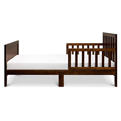 Carter's by DaVinci Benji Toddler Bed in Espresso, Greenguard Gold Certified