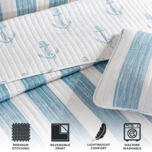 Twin Coastal Quilt Bedding Set, Summer Coastal Quilt with Sham, Beach 2-Piece Reversible All Season Bedspread Quilt Set. Lightweight Nautical Quilted Coverlet. Casco Bay Collection, Blue