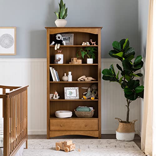 DaVinci MDB Bookcase in Chestnut