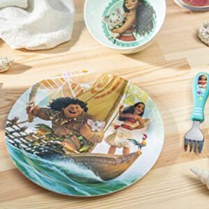 Zak Designs Moana Dinnerware Set Includes Plate, Bowl, Water Bottle, and Utensil Tableware, Made of Durable Material and Perfect for Kids (Moana and Maui, 5 Piece Set, BPA Free)