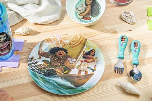 Zak Designs Moana Dinnerware Set Includes Plate, Bowl, Water Bottle, and Utensil Tableware, Made of Durable Material and Perfect for Kids (Moana and Maui, 5 Piece Set, BPA Free)