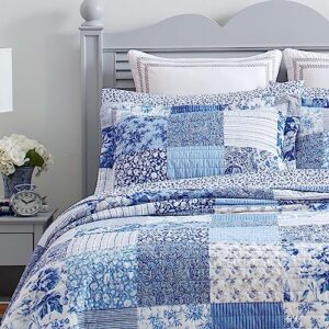 Laura Ashley - Twin Quilt Set, Reversible Cotton Bedding with Matching Sham, Farmhouse Inspired Home Decor (Paisley Printed Patchwork Blue, Twin)