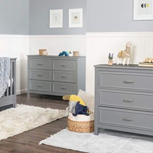 DaVinci Charlie 3-Drawer Dresser in Grey