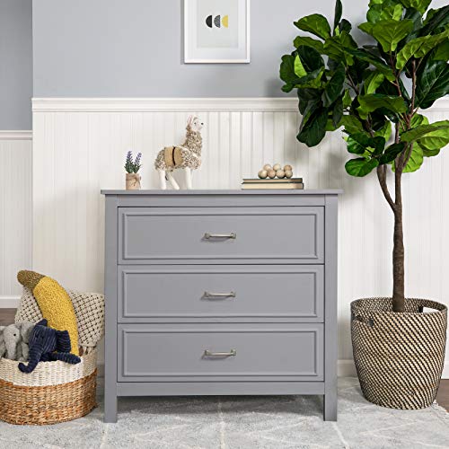 DaVinci Charlie 3-Drawer Dresser in Grey