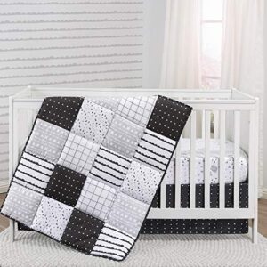 the peanutshell black and white crib bedding set for baby boys or girls - 3 piece nursery set - crib quilt, fitted sheet, dust ruffle