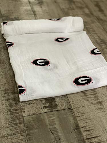 Three Little Anchors University of Georgia Muslin Swaddle Blanket 47x47in