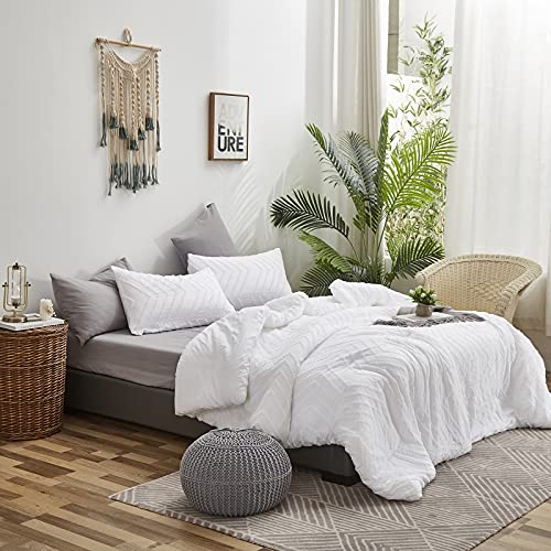 Luxlovery White Comforter Set Queen Boho Tufted Jacquard Bedding Comforter Farmhouse Shaggy Chevron Blanket Quilts Soft Breathable Farmhouse Blanket Quilts Rustic Embroidery White Bedding Set