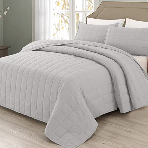 EMME Light Grey Quilt Set Twin Size 2 Pieces (66x90 inches), Pre-Washed Microfiber Bedspread for All Season, Lightweight and Reversible Coverlet (Squares Pattern, Light Grey)