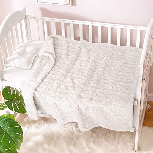 HOMRITAR Baby Blanket for Boys or Girls 3D Fluffy Fuzzy Blanket for Baby Infant or Newborn Receiving Blanket (30x40inch, Cream, Pink)