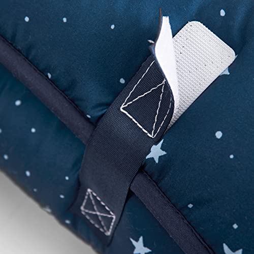 Wake In Cloud - Nap Mat with Removable Pillow for Kids Toddler Boys Girls Daycare Preschool Kindergarten Sleeping Bag, Rockets Stars Galaxy Space Planet on Navy Blue, 100% Soft Microfiber