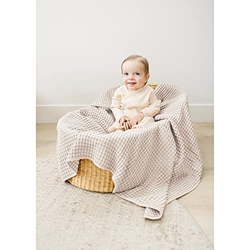 Konssy Waffle Baby Blankets, Nursery Blankets for Boys Girls, Swaddle Blankets Neutral Soft Lightweight Toddler and Kids Throw Blankets(Oat)