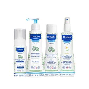 Mustela Welcome Baby Gift Set - Clean & Gentle Skincare & Bath Time Essentials for Baby's Delicate Skin - Natural & Plant Based - 4 Items Set