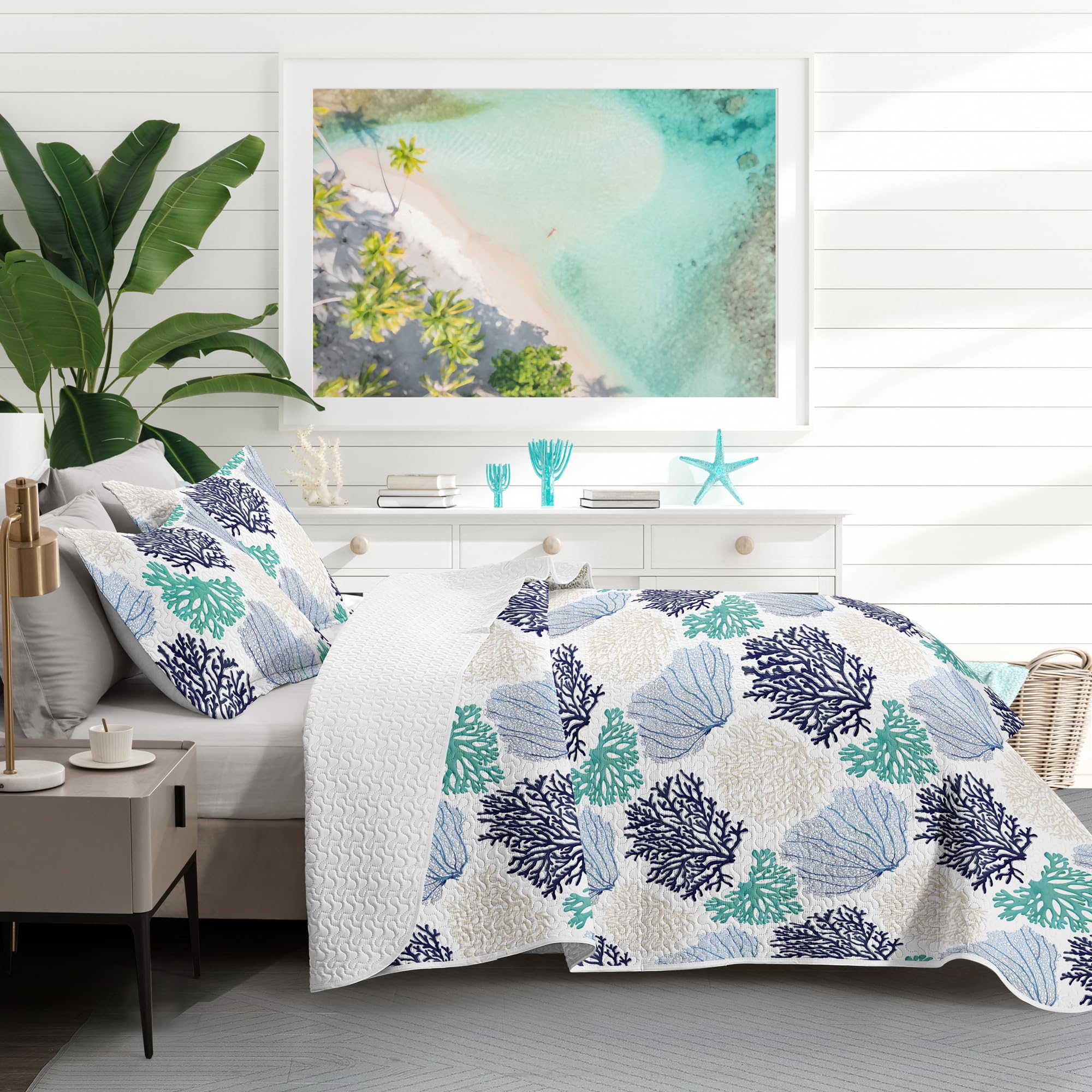 3 Piece Blue Teal Coral Coastal Quilt Sets King Size Nautical Beach Bedding Lightweight Reversible Microfiber Coverlet with 2 Shams Ocean Themed Bedspread Comforter Set for All Season, 96" x 106"