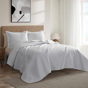 APNINO White Quilt Sets Queen, Lightweight Quilt Bedding Set for All Season, Soft Bedspread Coverlet with 2 Pillow Shams (White, 90x96 inches)