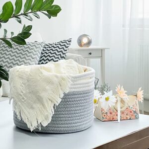 Small Rope Basket small basket Round woven basket with Handle Cute Cotton Basket 9.5 * 9.5 * 7.1 inches Nursery Shelf Small Storage Basket Splicing Grey White Color Design Style Capacity 8.2L