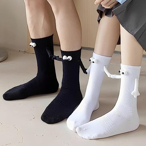 Aohoyaca 2pairs Hand in Hand Socks Friendship Socks Magnet, Magnetic Socks Hand Hold Friend Socks Magnet Holding Hand Couple Socks Big Eye Socks for Couples Friends Sisters Lovers (black + white)