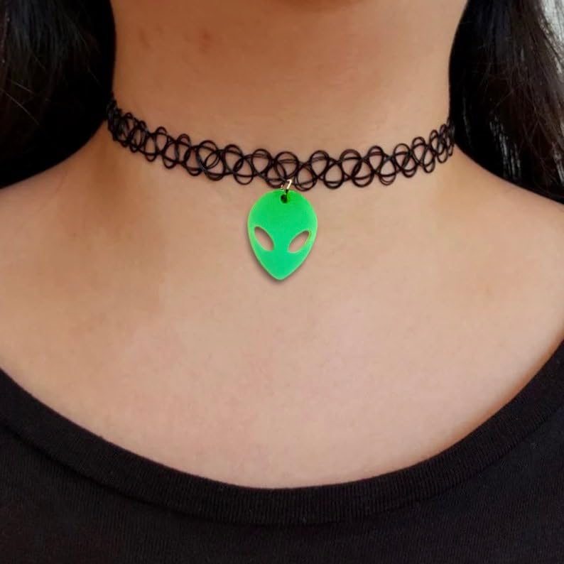 Glow In The Dark Alien Head Choker Necklace, 90s Black Stretch Choker, Womens Rave Festival Accessories, Fun Statement Jewelry, Gift For Her (Glitter)