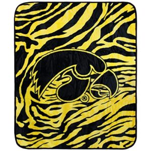 college covers iowa hawkeyes raschel throw blanket, 60 in by 50 in