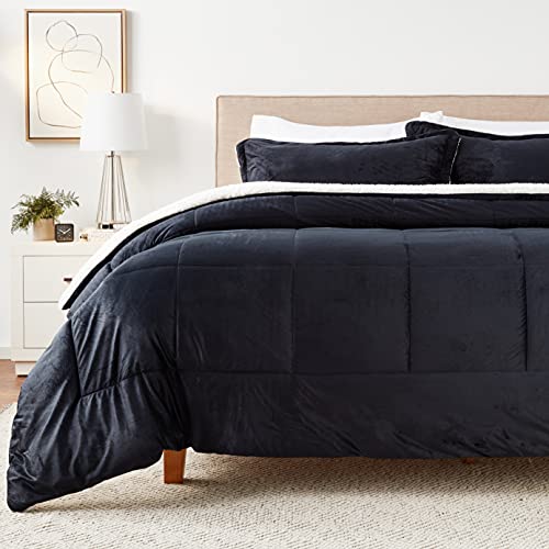 Cathay Home King Comforter Set: Ultra Soft and Plush Reversible Micromink and Sherpa 3-Piece Bedding Set, Black, King (102" x 90")