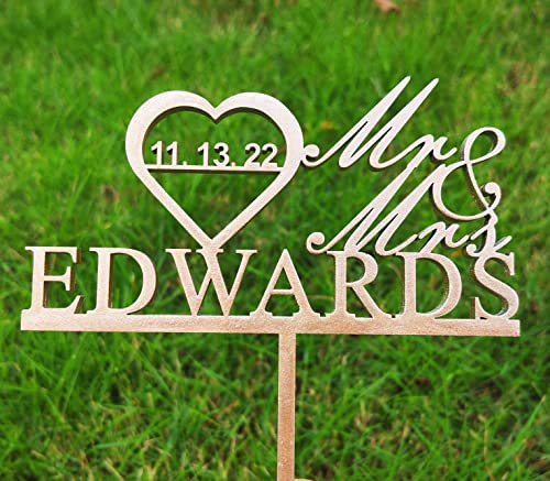 Personalized Wedding Cake Toppers, Customize Wedding Date And Last Name, Bride & Groom,Mr& Mrs Cake Topper,Wedding Favors,Cake Topper,Wedding Decorations For Reception,Wedding Cake Toppers (Wood)