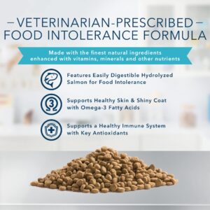 Blue Buffalo Natural Veterinary Diet HF Hydrolyzed for Food Intolerance Dry Cat Food, Salmon 7-lb bag