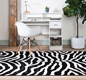 Unique Loom Wildlife Collection Animal Inspired with Zebra Design Area Rug, 5 x 8 ft, Black/Ivory