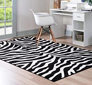 Unique Loom Wildlife Collection Animal Inspired with Zebra Design Area Rug, 5 x 8 ft, Black/Ivory