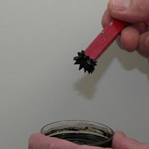 Innovating Science - Ferrofluid - Magnetic Fluid Demonstration - 50mL