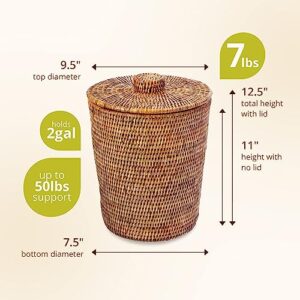 KOUBOO La Jolla Rattan Round Waste Basket With Lid & Plastic Insert, 2 Gallon Woven Wastebasket for Bathroom, Kitchen, Office, Living Room, & Home Decor, Honey Brown