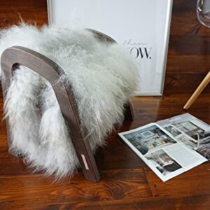 MILABERT Oak Wood Magazine Rack with Genuine Silver Norwegian Pelssau Sheepskin Rug - Soft Curly Wool - Design Furniture (MR10)