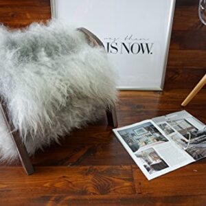 MILABERT Oak Wood Magazine Rack with Genuine Silver Norwegian Pelssau Sheepskin Rug - Soft Curly Wool - Design Furniture (MR10)