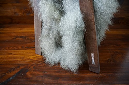 MILABERT Oak Wood Magazine Rack with Genuine Silver Norwegian Pelssau Sheepskin Rug - Soft Curly Wool - Design Furniture (MR11)