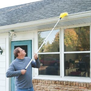 Trenton Gifts Telescopic Gutter Cleaning Brush