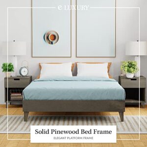 eLuxurySupply Wood Bed Frame | Made with 100% New Zealand Pine | Solid Mattress Platform Foundation Pressed Pine Slats | Easy Assembly | Califonia King - Grey Barn Wood