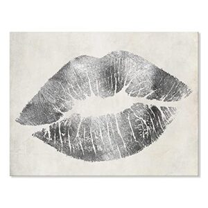 silver wall decor fashion lip canvas art black and white sexy lip print paintings gallery wrapped framed picture for bedroom makeup room bathroom decoration 16x12inch